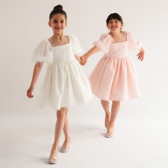 خرید انواع لباس دخترانه 👧🏻| بچگانه تا نوجوان | گونش کیدز